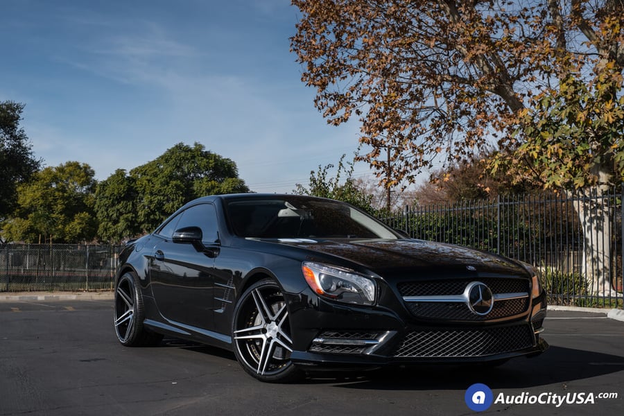 20" Rennen Wheels CSL 3 Black Machined with Gold Rivet Rims | Pirelli ...