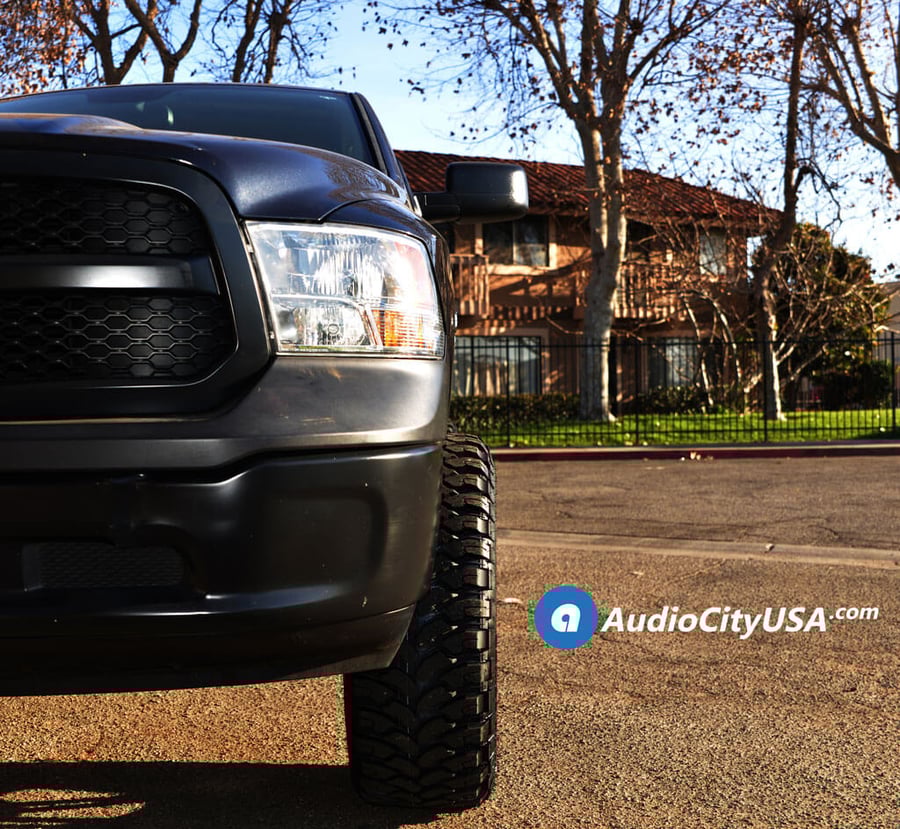 22" Fuel Wheels D560 Vapor Matte Black Rims | 7" MaxTrack Suspension ...