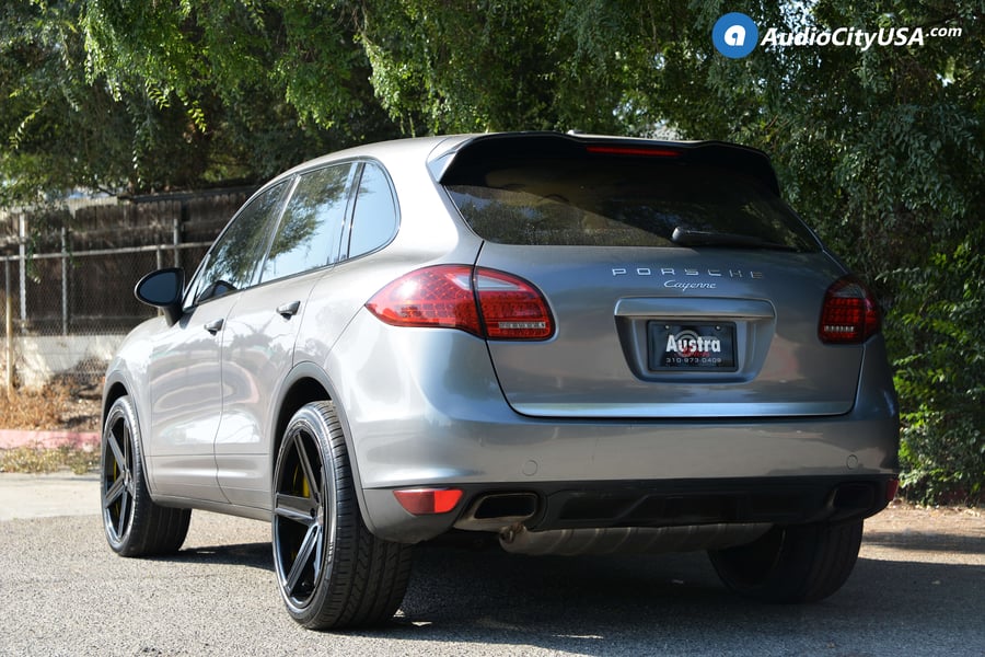 22" Giovanna Wheels Dramuno-5 Gloss Black Rims | Lexani Tires LX-Thirty ...