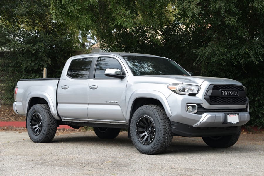 17" Fuel Wheels D630 Tactic with Matte Black Off-Road Rims For 2017 ...