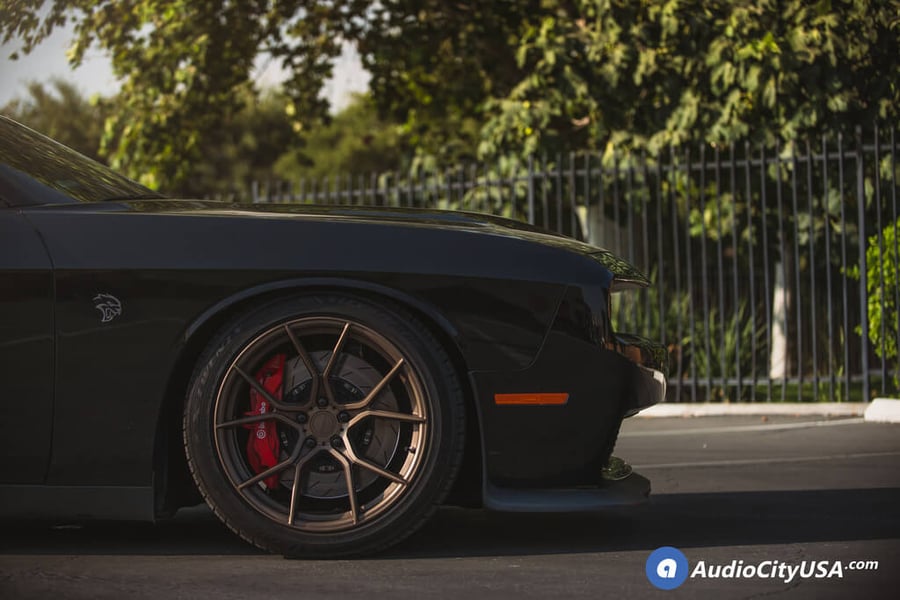 20″ Stance Wheels for 2017 Dodge Challenger Hellcat | Lexani Tires