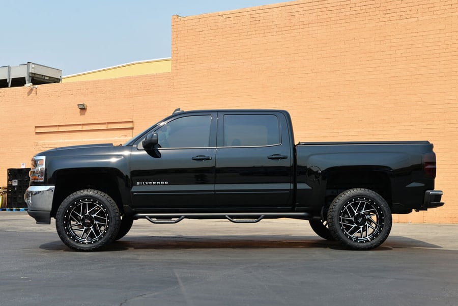 22″ Moto Metal Wheels MO985 Wheels for 2018 Chevrolet Silverado 1500