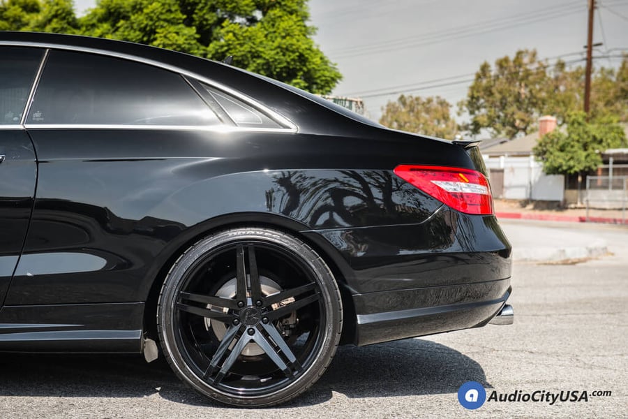 20″ Staggered Verde Wheels V39 Parallax Gloss Black Rims for 2010 Mercedes