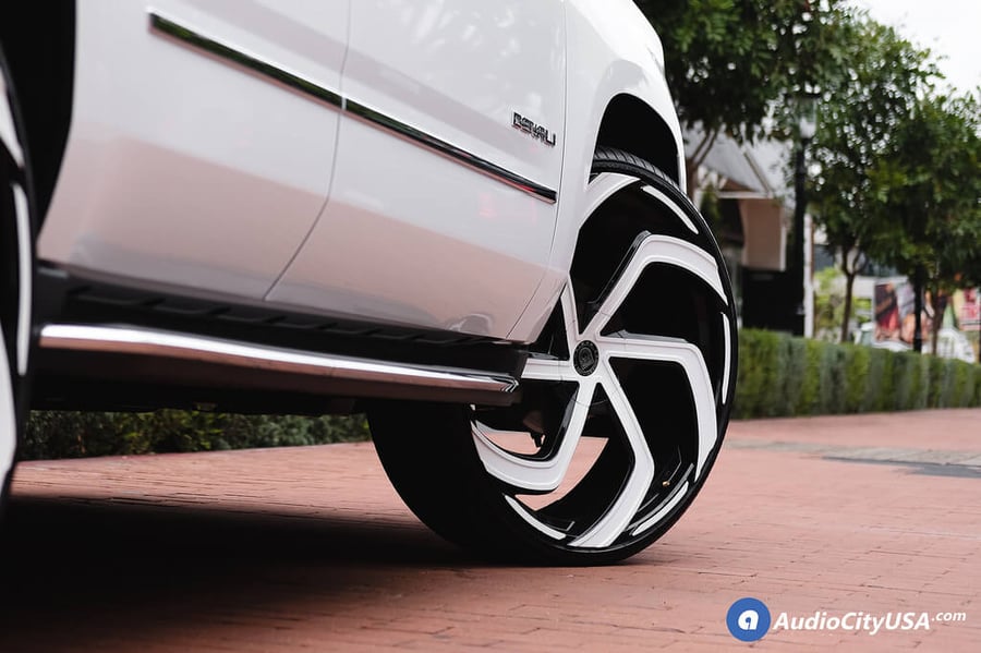 28″ Lexani Wheels Swift-6 Custom Color Rims | Lexani Tires LX-Thirty ...