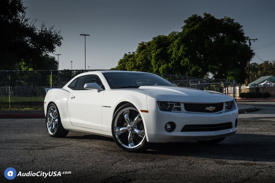 22″ Staggered Vision Wheels For 2012 Chevrolet Camaro