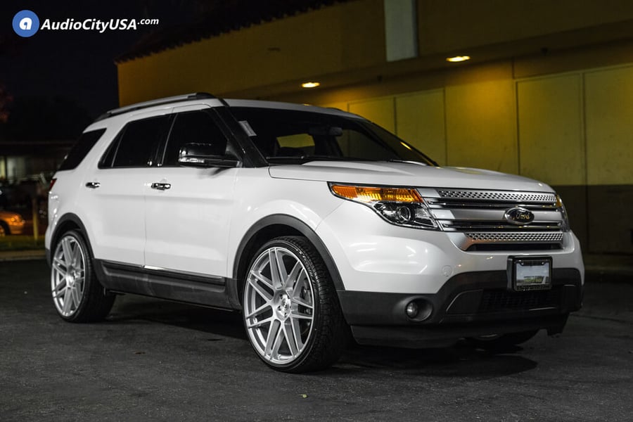 24" Curva Wheels C300 Silver Rims For 2015 Ford Explorer | Lexani Tires