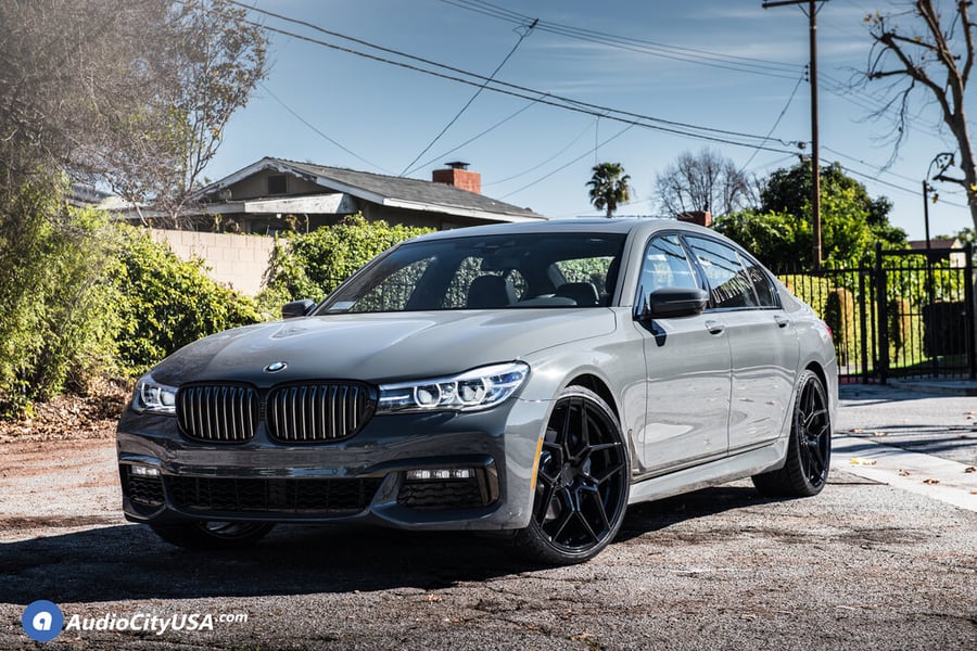 22" Staggered Rohana Wheels RFX11 Gloss Black Rims | Lexani LX-Nine ...