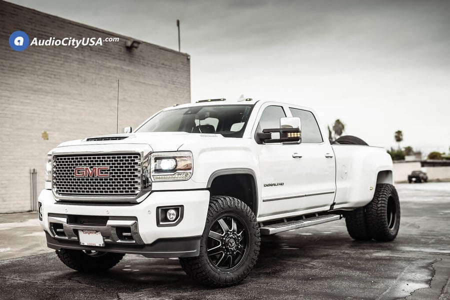 20″ Fuel Wheels D538 Maverick Dually Matte Black Milled Off-Road Rims