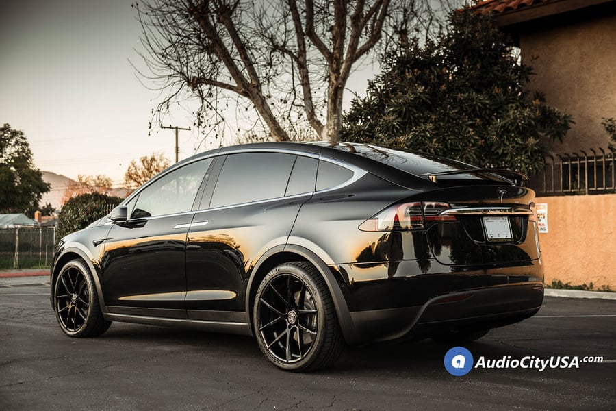 22" Staggered Lexani Wheels Continental Tires for 2020 Tesla Model X ...