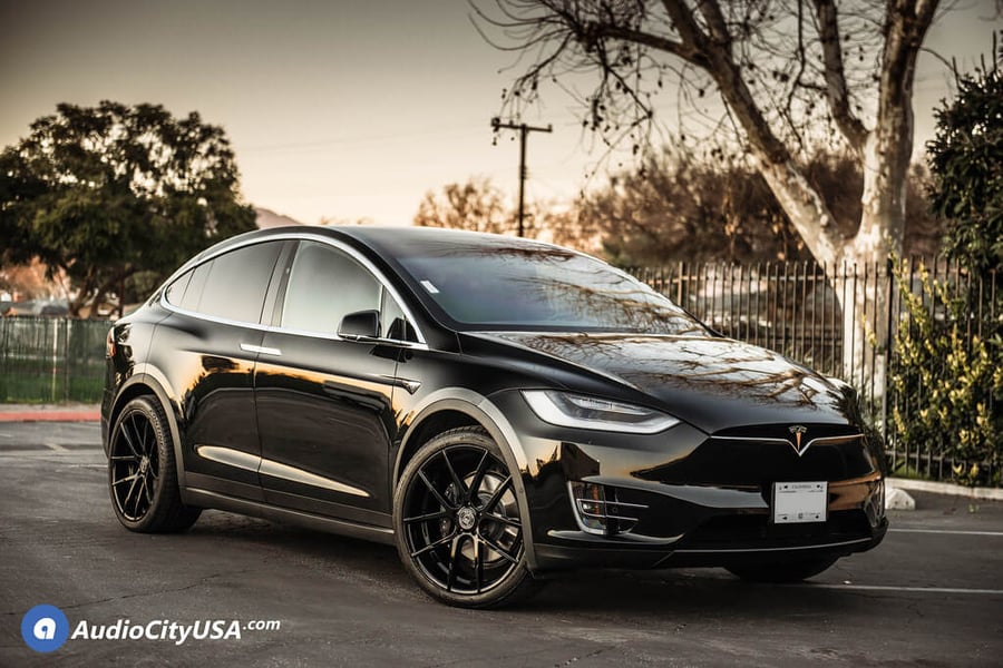 22" Staggered Lexani Wheels Continental Tires for 2020 Tesla Model X ...