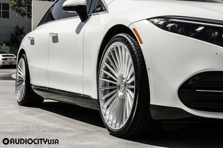 22" Road Force Wheels RF22 Silver Machined Face | Lexani Tires LX-Thirty | 2023 Mercedes Benz ...