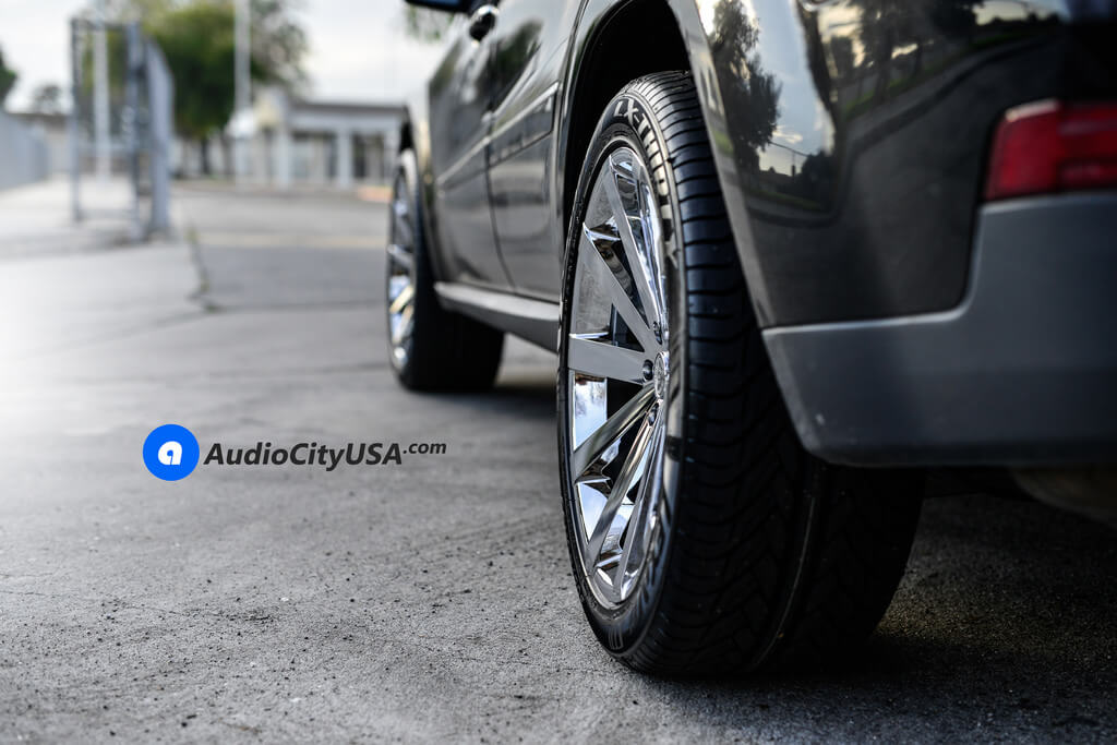 3_22_Gima_wheels_Paradox_Chrome_Mercedes_Benz_GL450_AudioCityUsa